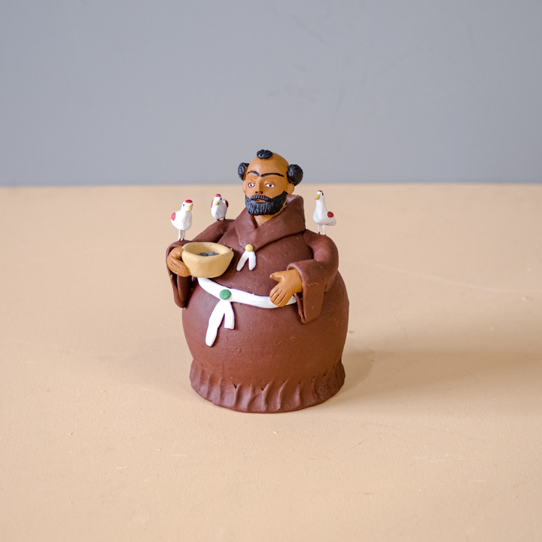 São Francisco Gordinho de Cerâmica Leonildo - Imaterial Artesanato ...
